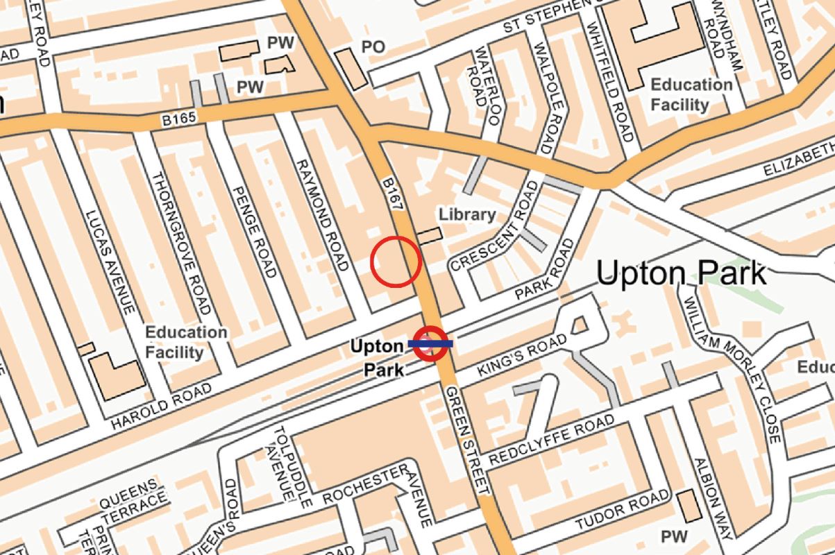 Flat postponed with 2 bedrooms through auction in Flat D, 366 Green ...