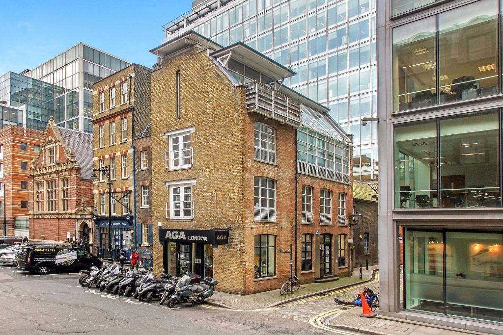 Investment, Retail, Office, Educational, Medical sold in 38 Spital ...