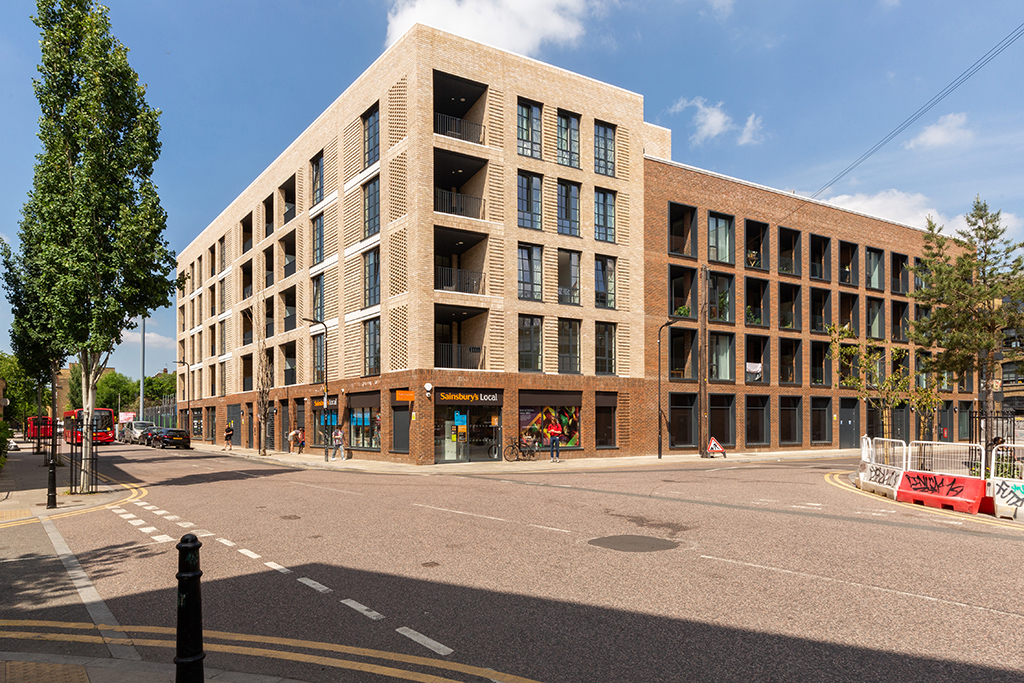 Educational, Medical, Office, Retail under offer in Unit 4, 75-89 Wallis Road, Hackney Wick ...