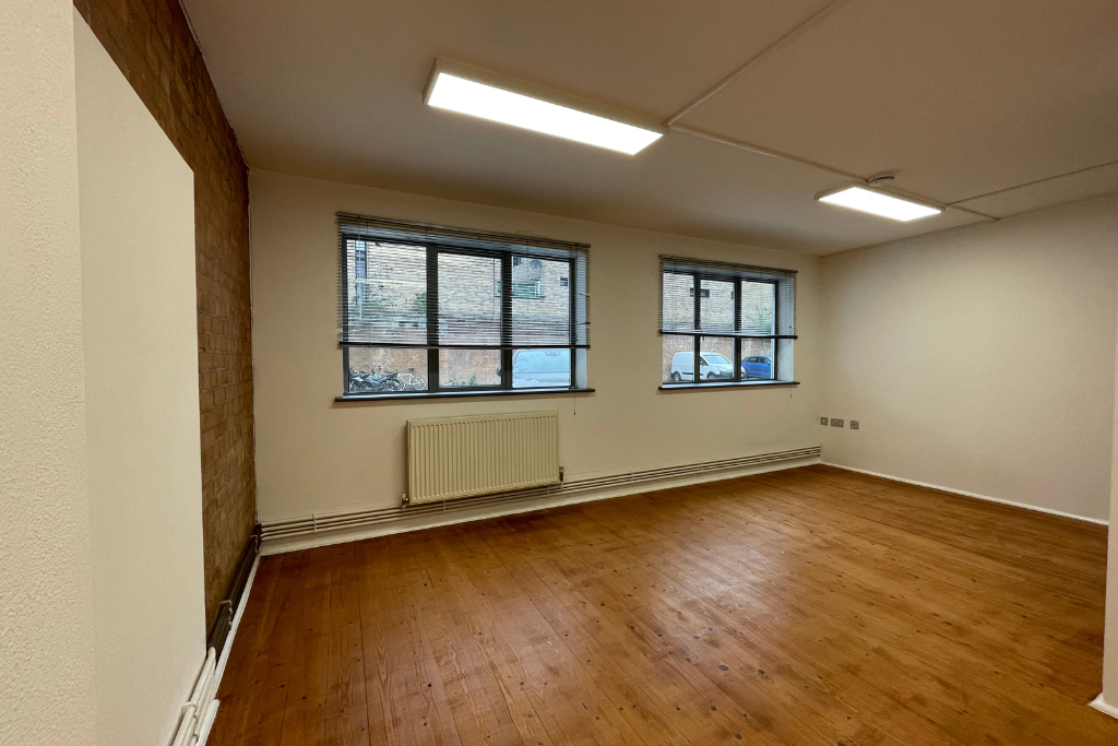 Office to let in Unit E, Anton Studios, 2-8 Anton Street, Hackney Downs ...