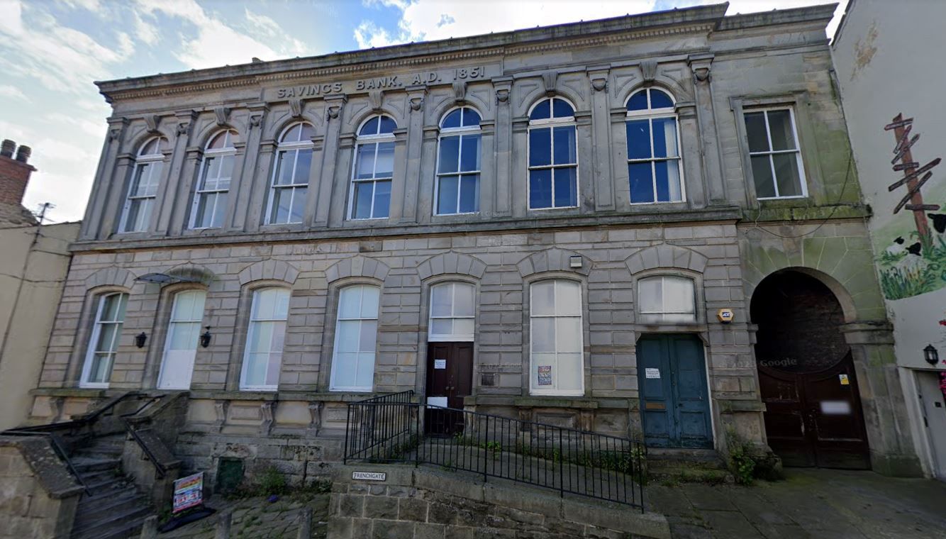 Flat sold with 5 bedrooms through auction in 2 Frenchgate, Richmond ...