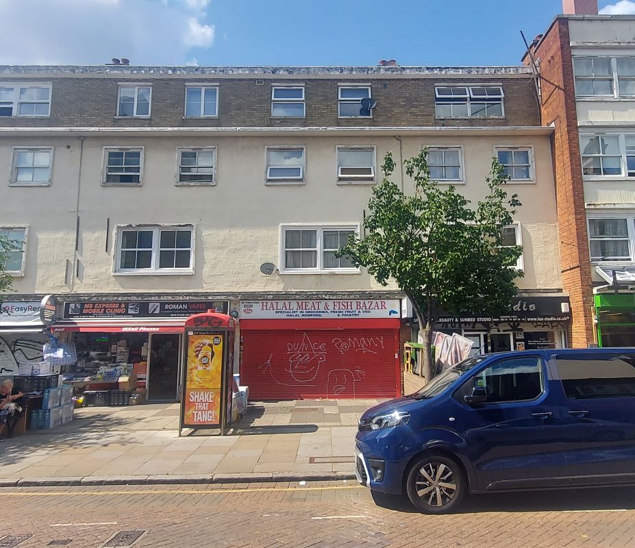 Retail sold through auction in 547 Roman Road, Bow, London, E3 5EL ...