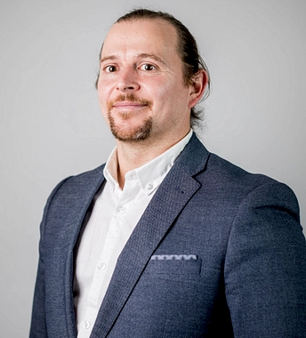 Meet the Team | Property Consultants in London, UK | Strettons