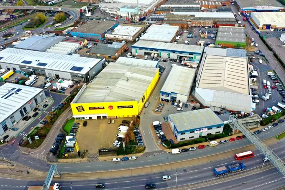 Industrial to let in Unit 4 Edmonton Trade Park, Advent Way, Edmonton ...