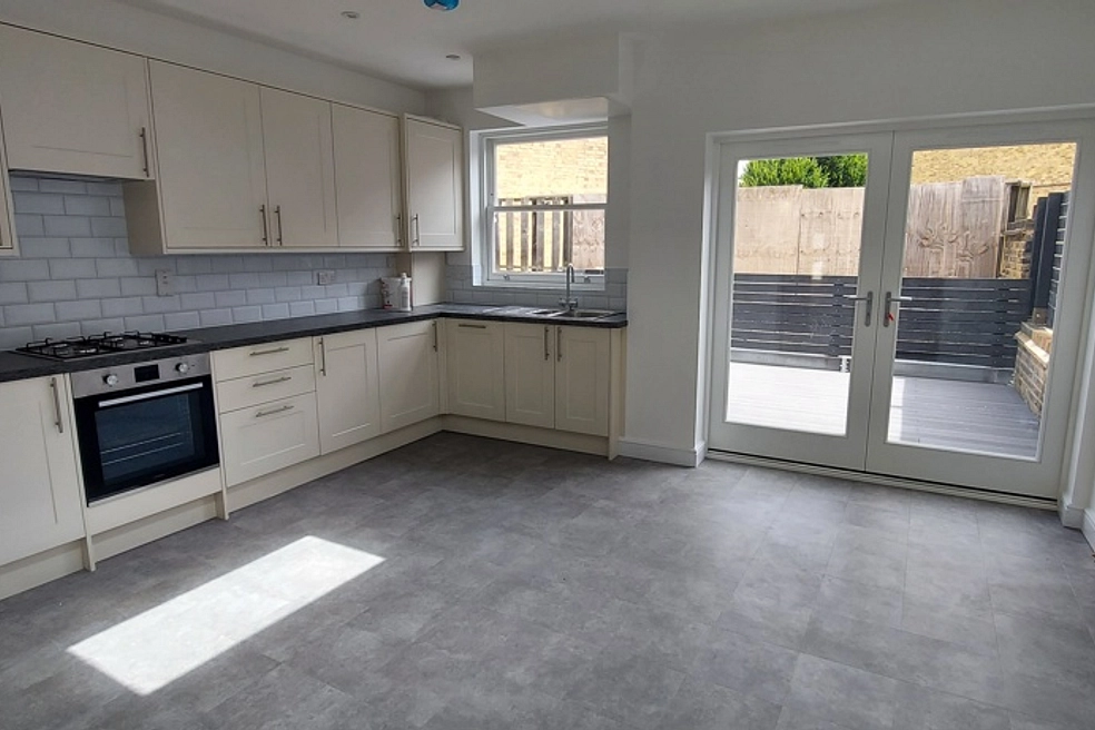 Flat to let with 1 bedroom in Well Street, Hackney, Hackney, London, E9 ...